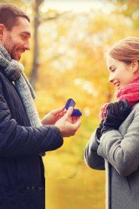 30 Incredible Fall Proposal Ideas | Oh So Perfect Proposal