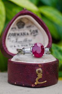 33 Ruby Engagement Rings That Are So Great As Your Heart | Oh So ...