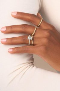 30 Timeless Classic Engagement Rings For Beautiful Women