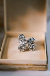 30 Timeless Classic Engagement Rings For Beautiful Women