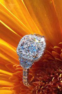 18 Stunning Anniversary Rings For Her | Oh So Perfect Proposal