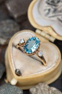 24 Gorgeous Colored Engagement Rings | Oh So Perfect Proposal