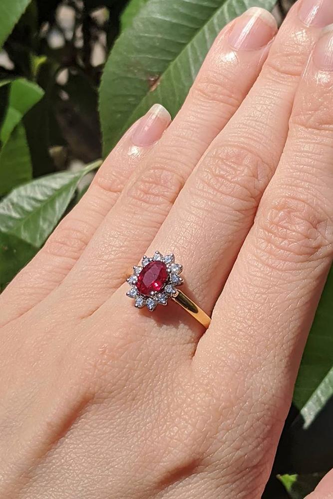 27 Unique Engagement Rings That Will Make Her Happy | Oh So Perfect ...