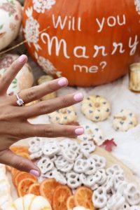 30 Incredible Fall Proposal Ideas | Oh So Perfect Proposal