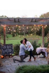 30 Incredible Fall Proposal Ideas | Oh So Perfect Proposal