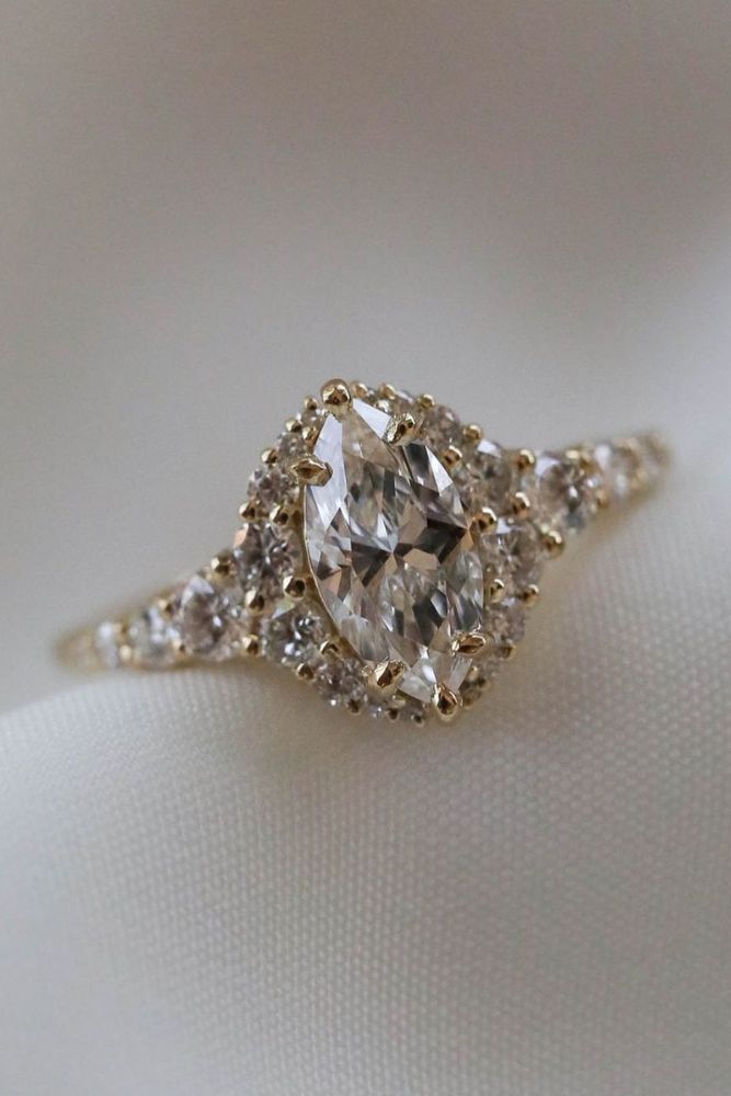 27 Incredibly Beautiful Diamond Engagement Rings