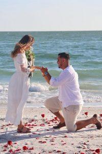 12 Romantic Beach Proposal Ideas Are Sure To Make Her Swoon!