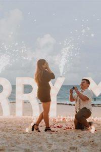 12 Romantic Beach Proposal Ideas Are Sure To Make Her Swoon!