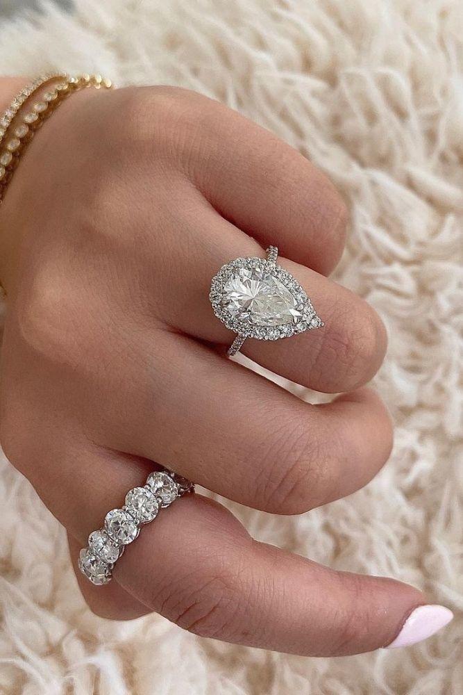 21 Simple Engagement Rings For Girls Who Love Classic | Oh So Perfect ...