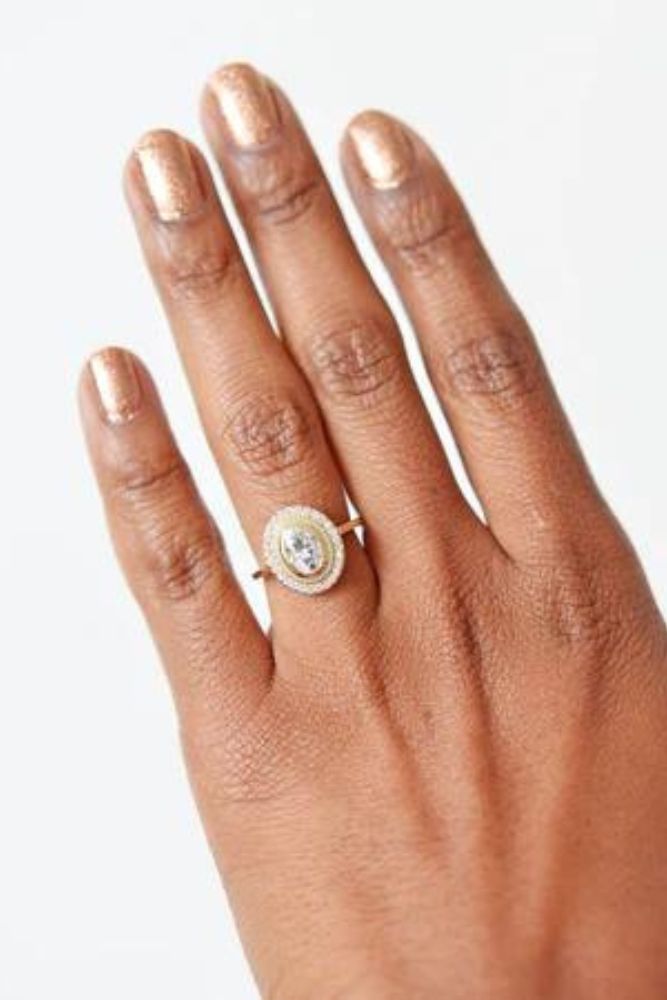 21 Simple Engagement Rings For Girls Who Love Classic
